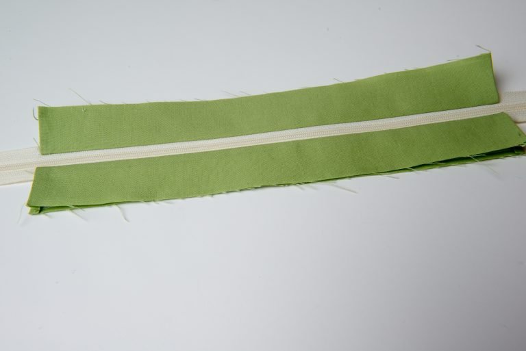 Recessed Zipper Tutorial - Sewing Novice