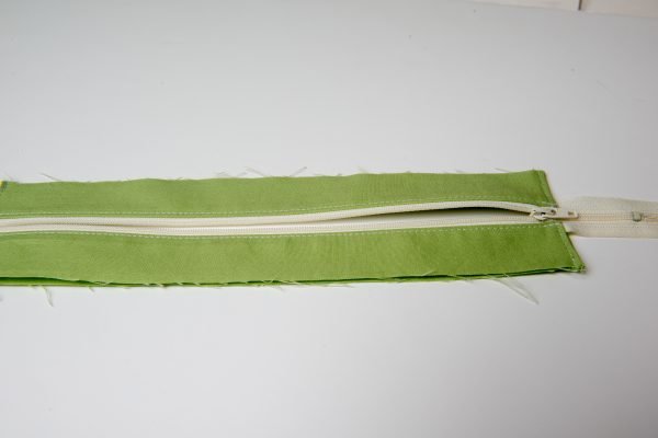 Recessed Zipper Tutorial - Sewing Novice