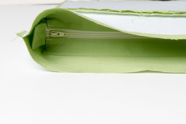 Recessed Zipper Tutorial - Sewing Novice